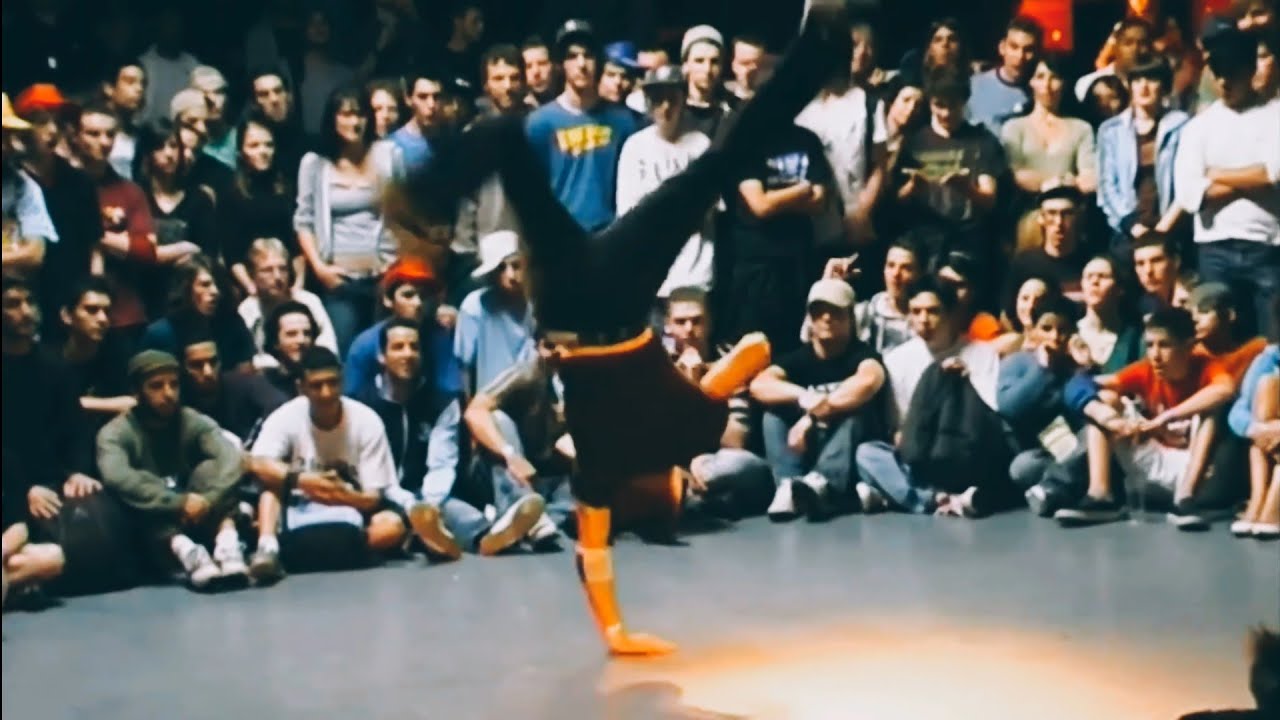 Bboy Cico vs Bboy Punisher Pawer Moves Full HD 💥💥💥 - YouTube