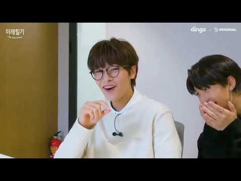 Straykids I.N Funny Moments To Sing Baby Shark Songs.