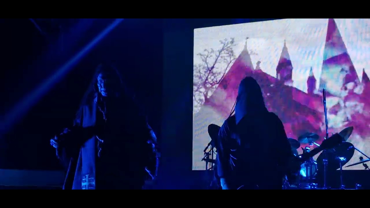 Mayhem - Freezing Moon, Live in São Paulo, Brazil (VIP Station) - YouTube