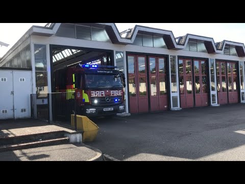 Croydon Mobilise! H312 and H311 Mobilised To An AFA!🚒🚨 - YouTube