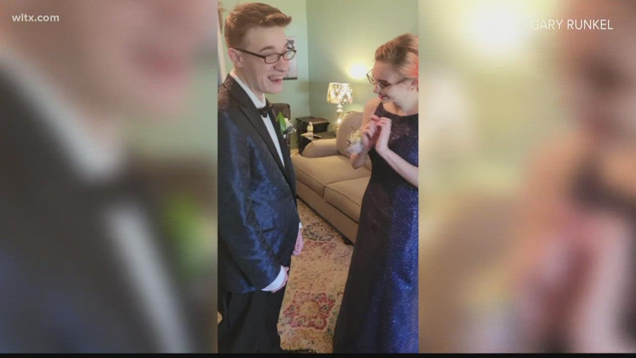 An autistic high schooler who scored a prom date on social media enjoys ...