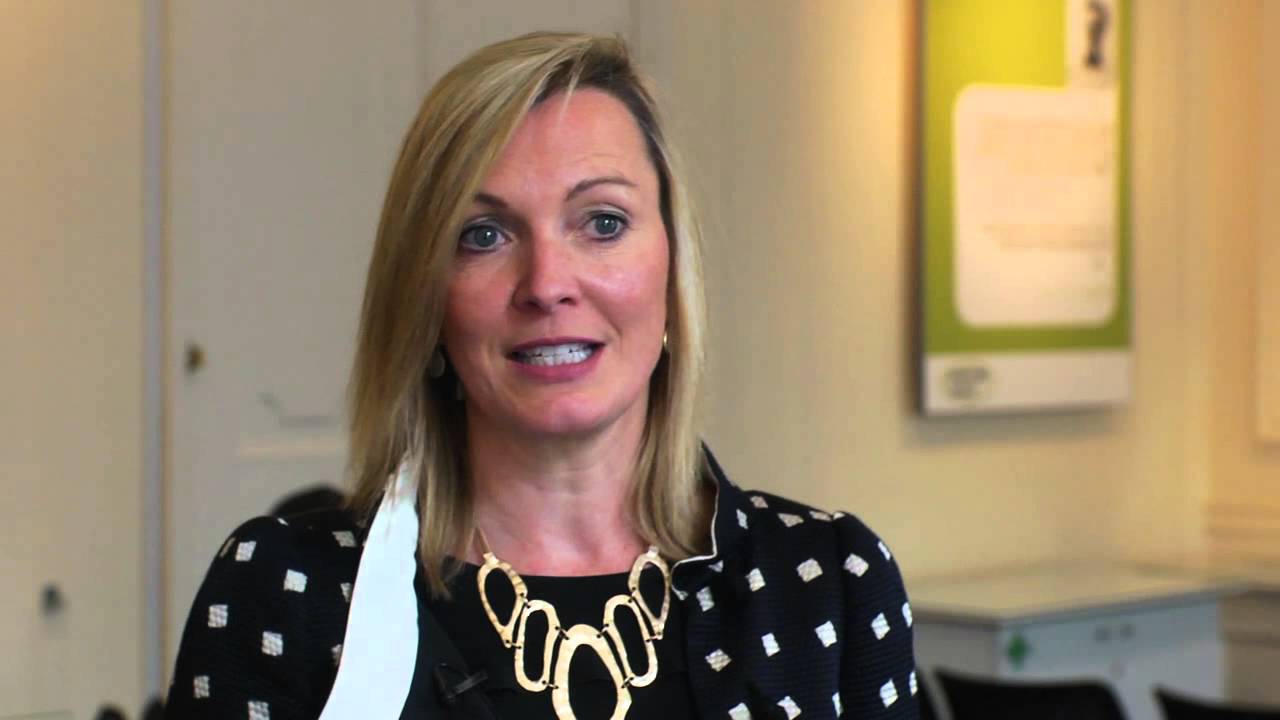 Suki Thompson on creating enduring client relationships - YouTube