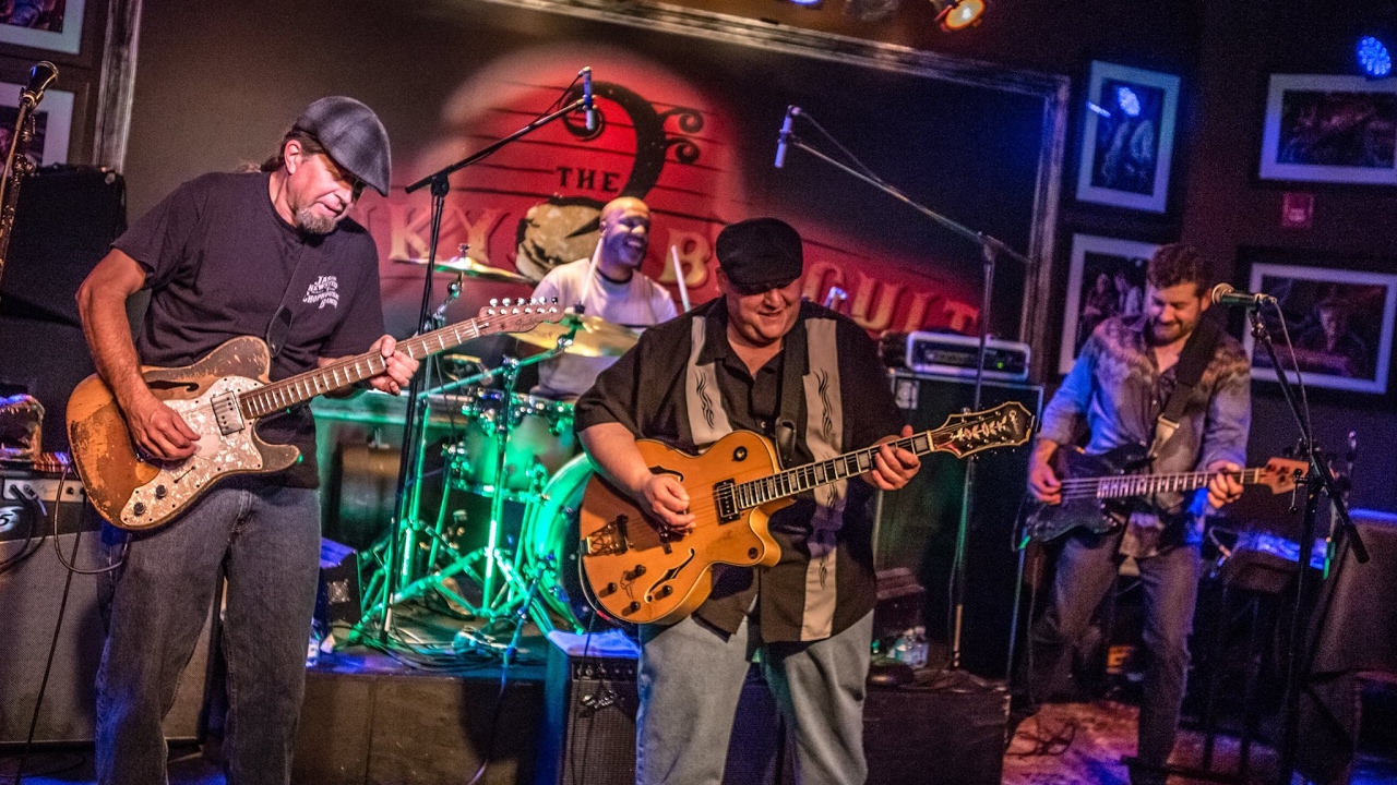 "Night Train" Tab Benoit Band with JP Soars on BRI TV - YouTube