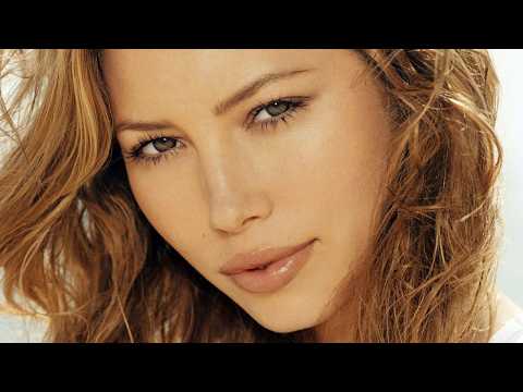 SEXY PHOTOS OF JESSICA BIEL