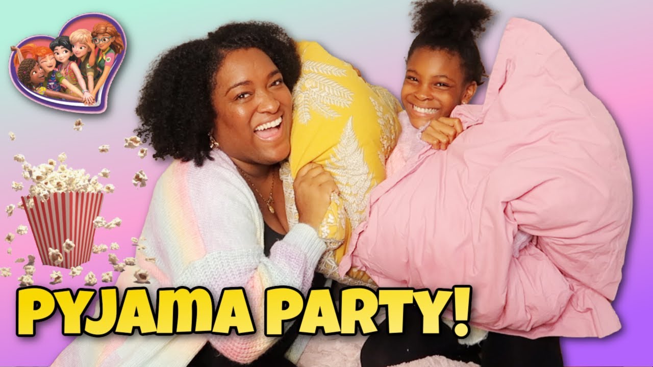 PYJAMA PARTY entre filles avec LEGO Friends - YouTube