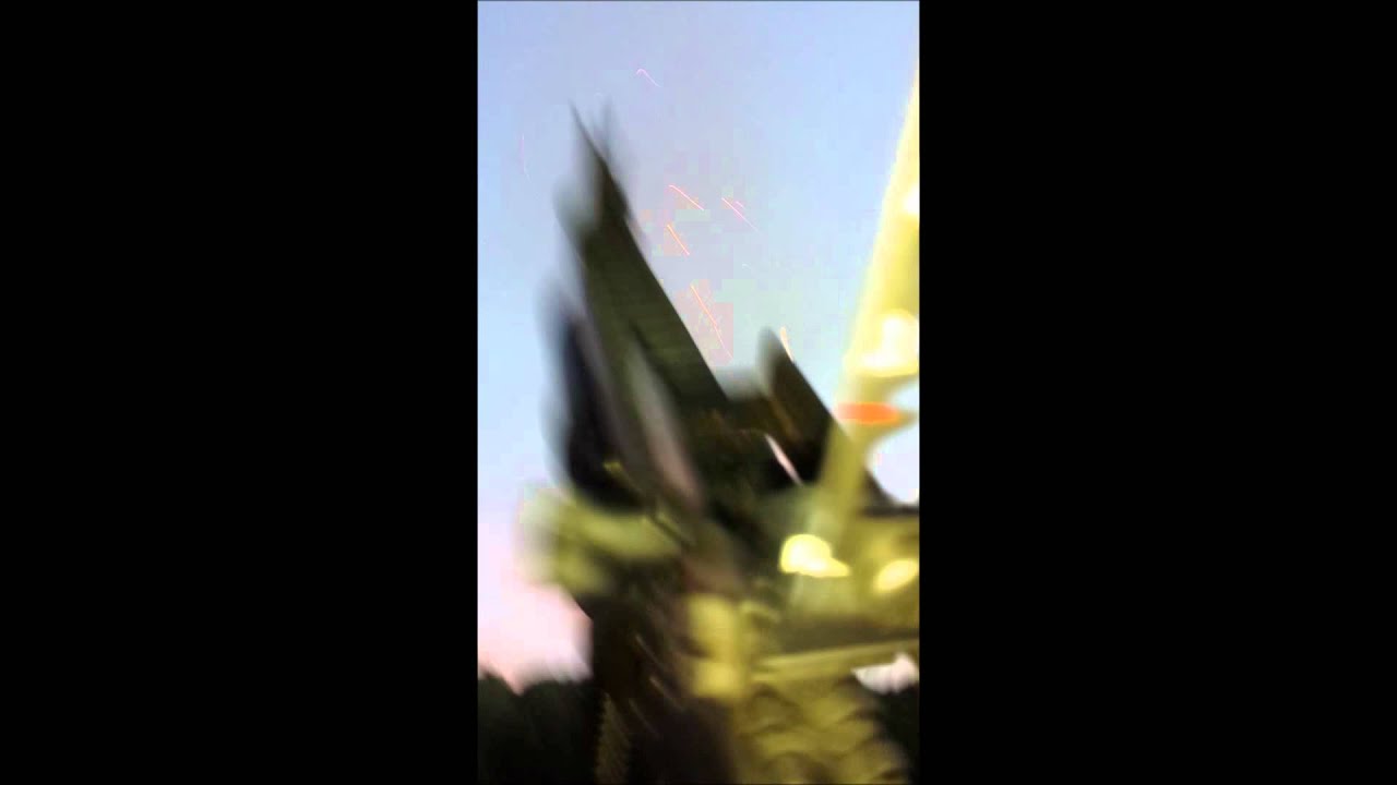 37mm Smoke and Flare Rounds - YouTube