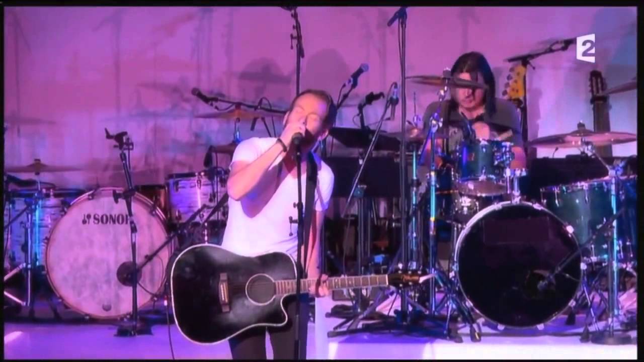 LYS feat Steve Hewitt (Placebo) In My Mind live à Olympia - YouTube