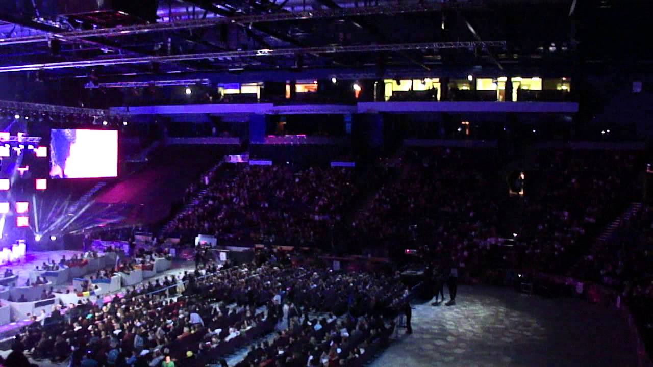 Funda Kilic – Hoppa (Turkvizyon 2014) - YouTube