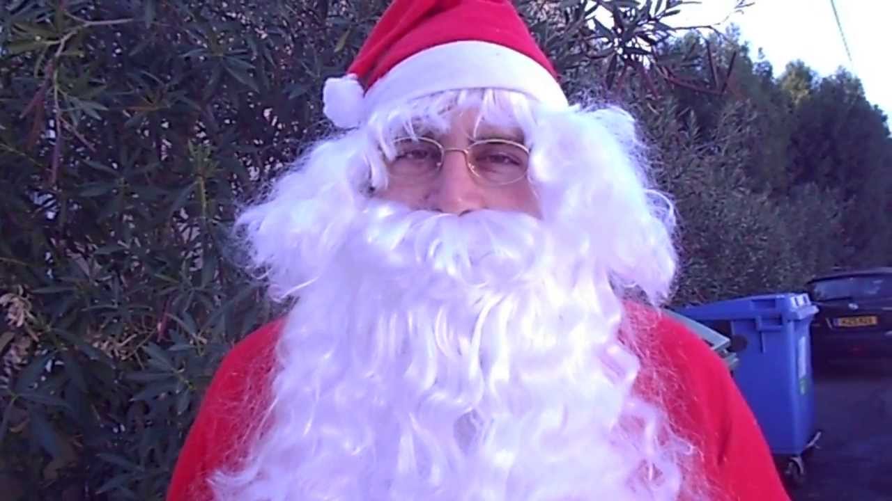 santa has to pee - YouTube
