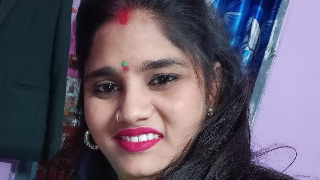 Pooja Rai is live हर हर महादेव 🙏🙏 - YouTube