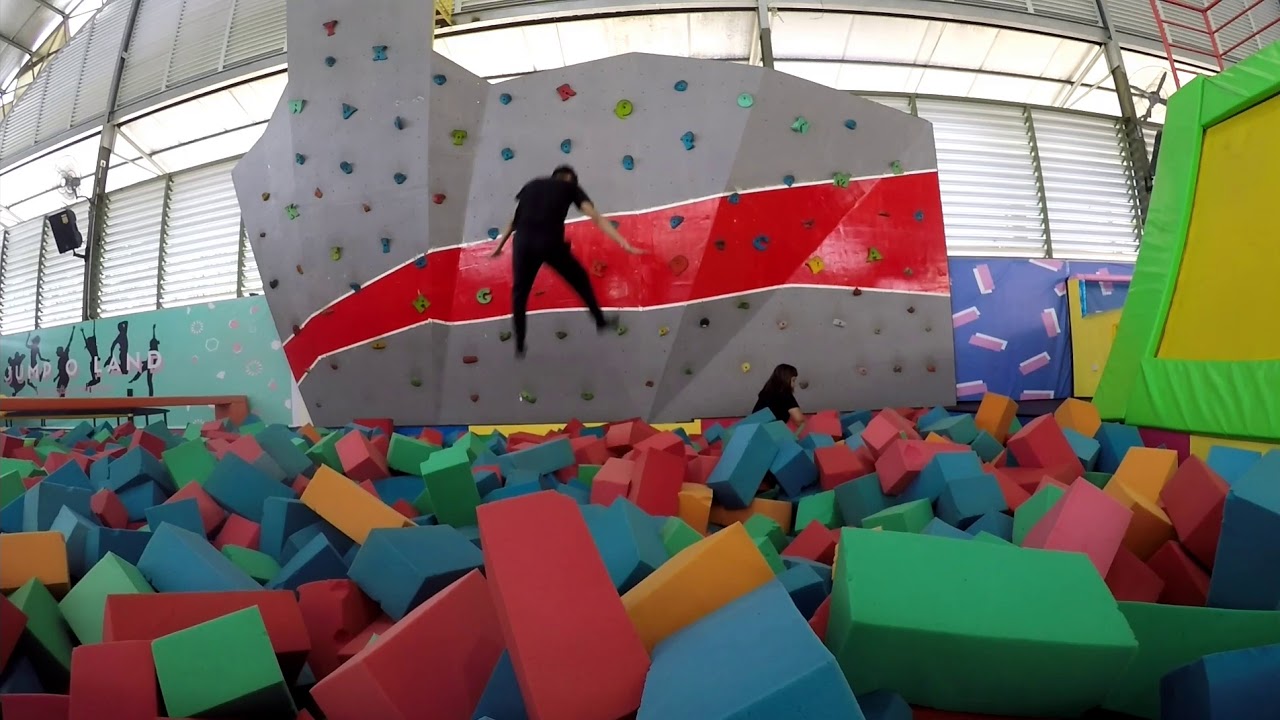 Jump o land - YouTube