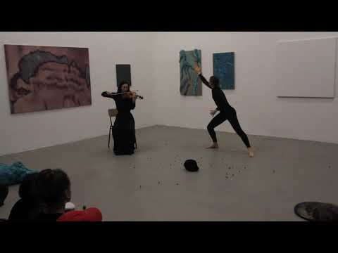 “Tentillium Octavia” (2019) with Lea Le’ Floc and Julia Romas