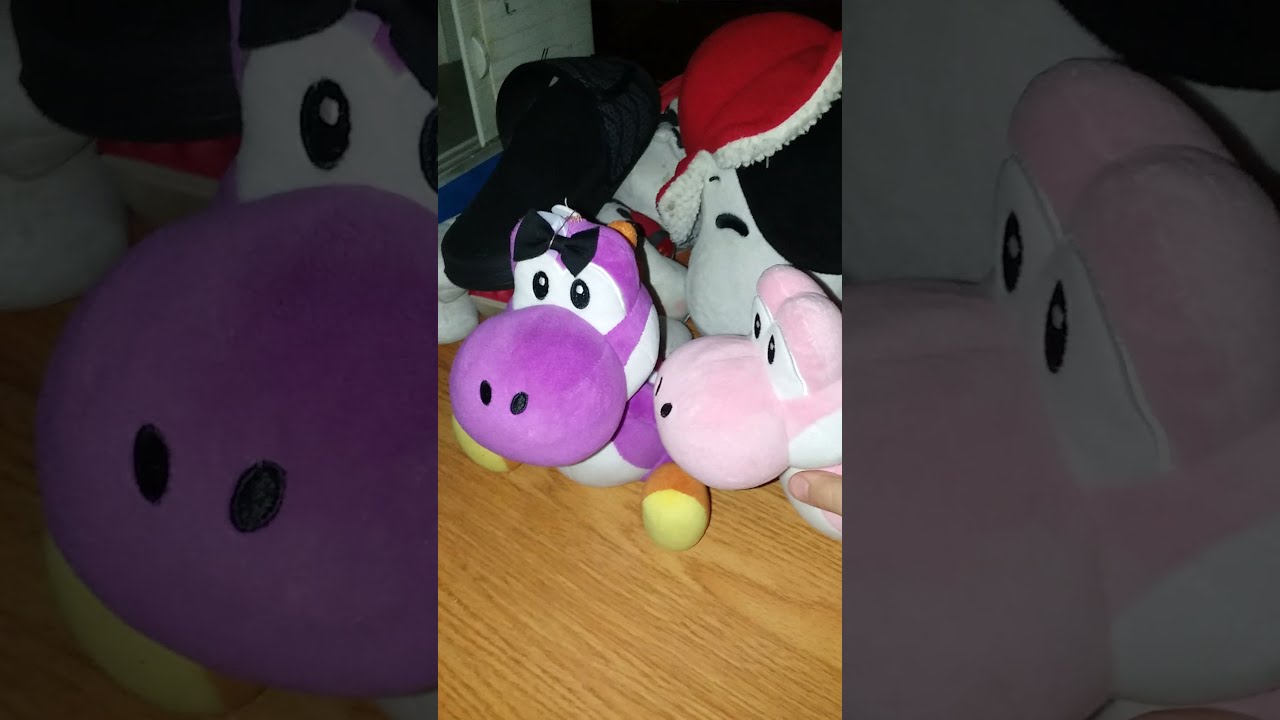 Keychain Blue Yoshi's Horror Story - YouTube