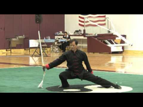 Tai Chi Master Shu Dong Li Tai Chi Sword Demo - YouTube