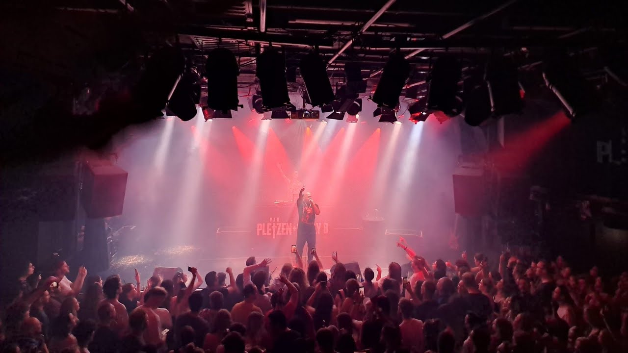 Early B - Dakskroef (2024 Live in Amsterdam) - YouTube