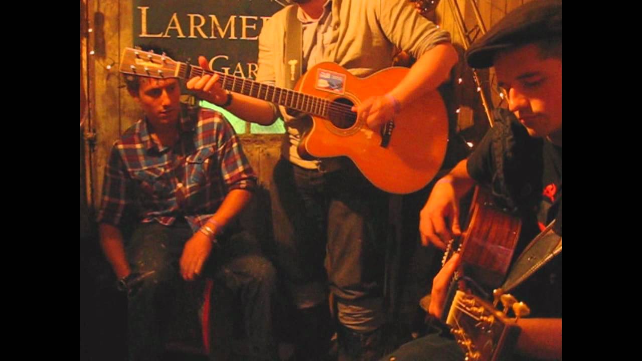 Fearne - Dote On You - Songs From The Shed Session - YouTube