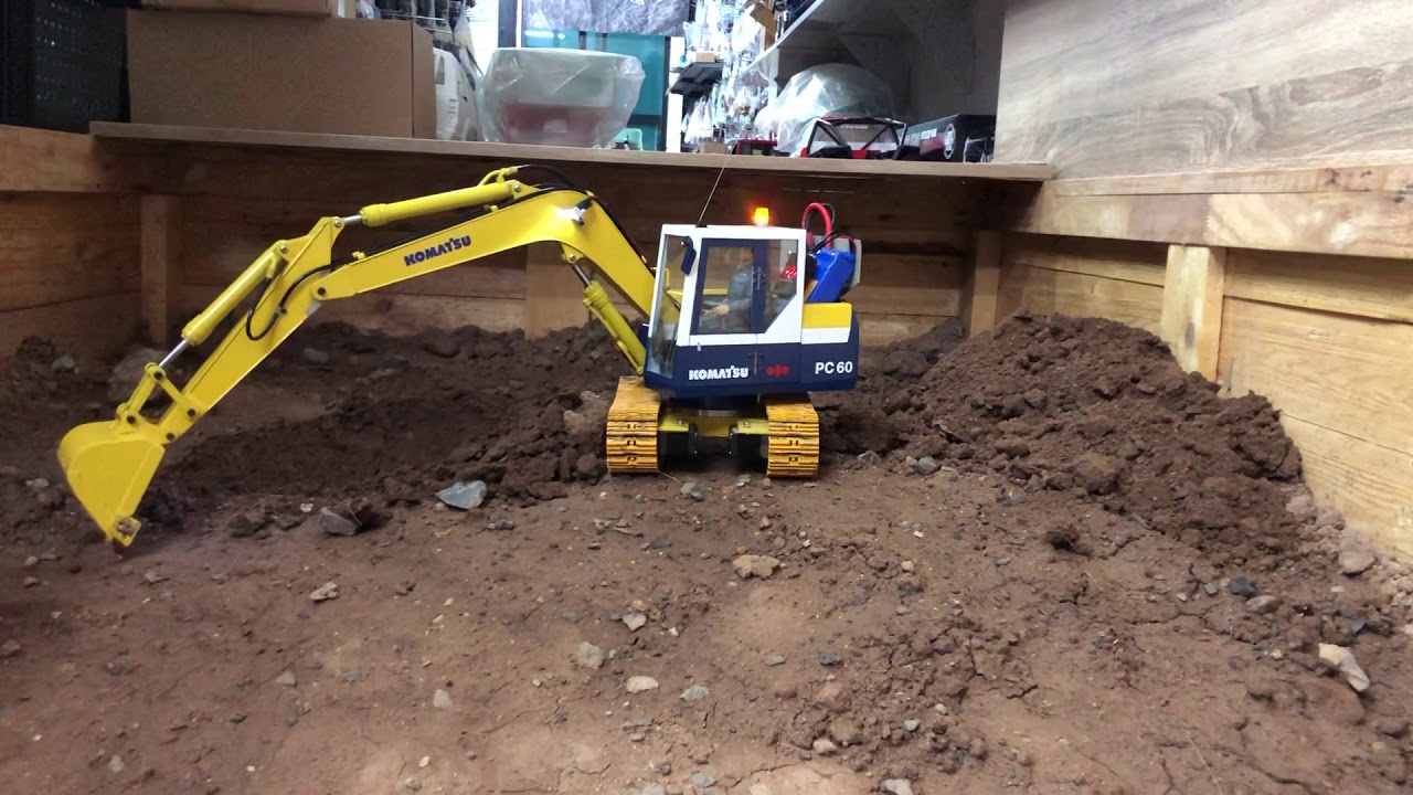 rc excavator komatsu pc60 action at rcc scale EP1 - YouTube