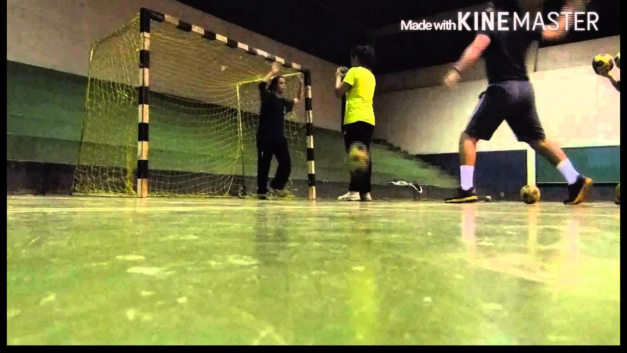 Handball Goalkeeper - o Goleiro de Handebol - Parte IX) - YouTube