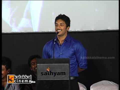 Actor Sathish at Endrendrum Movie Audio Launch - YouTube