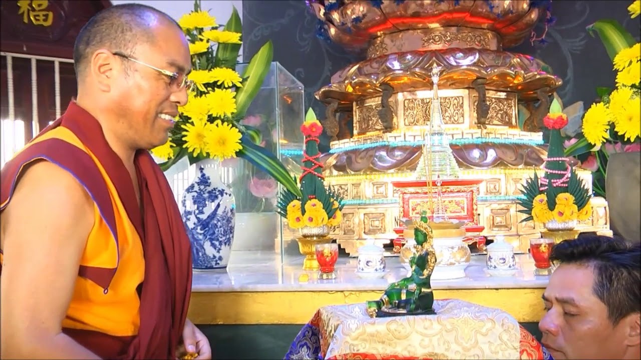 Hungkar Dorje Rinpoche in Vietnam 2017 - P1 - YouTube