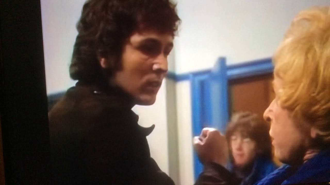 Coronation Street - Len Fairclough and Ray Langton vs Les and Neil ...