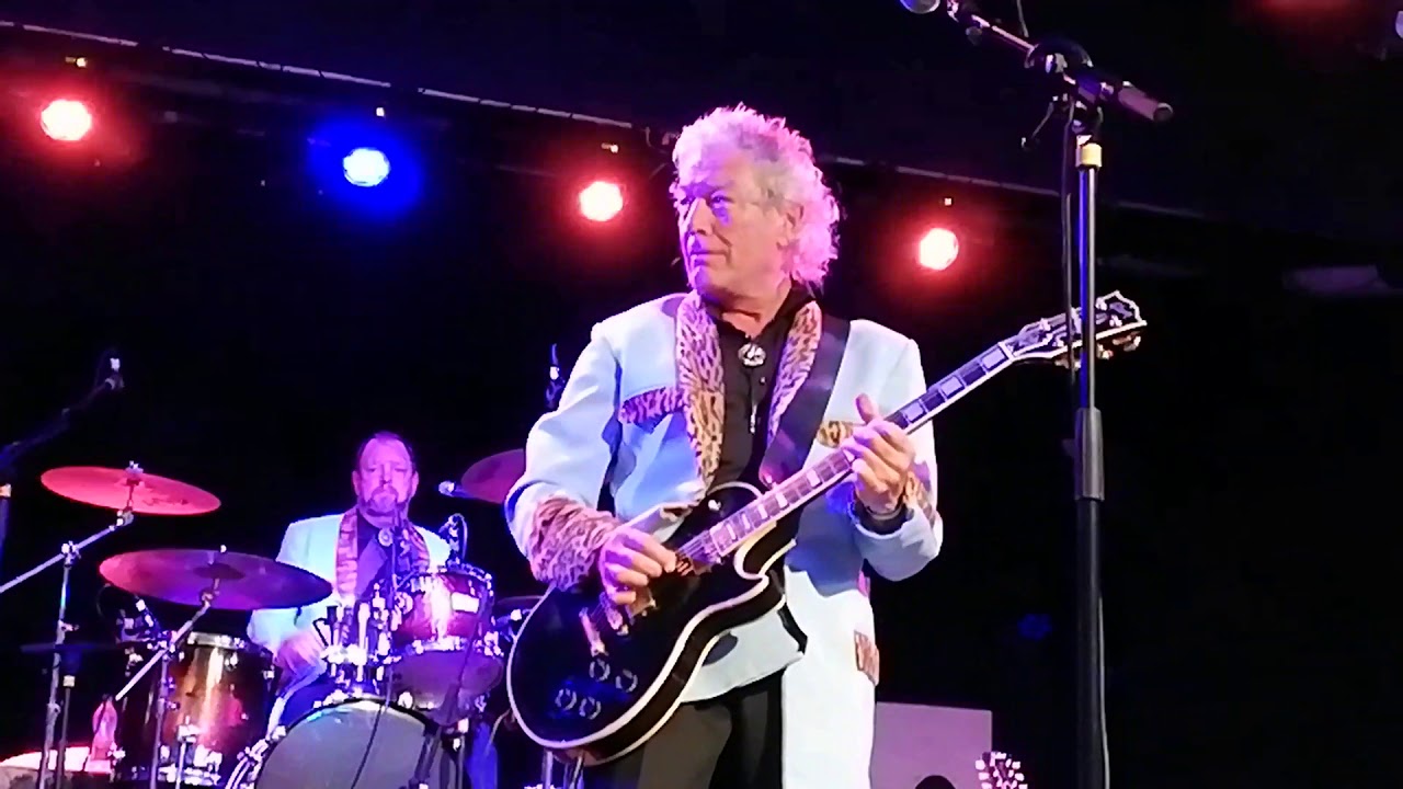 MUD II -Tiger Feet - YouTube