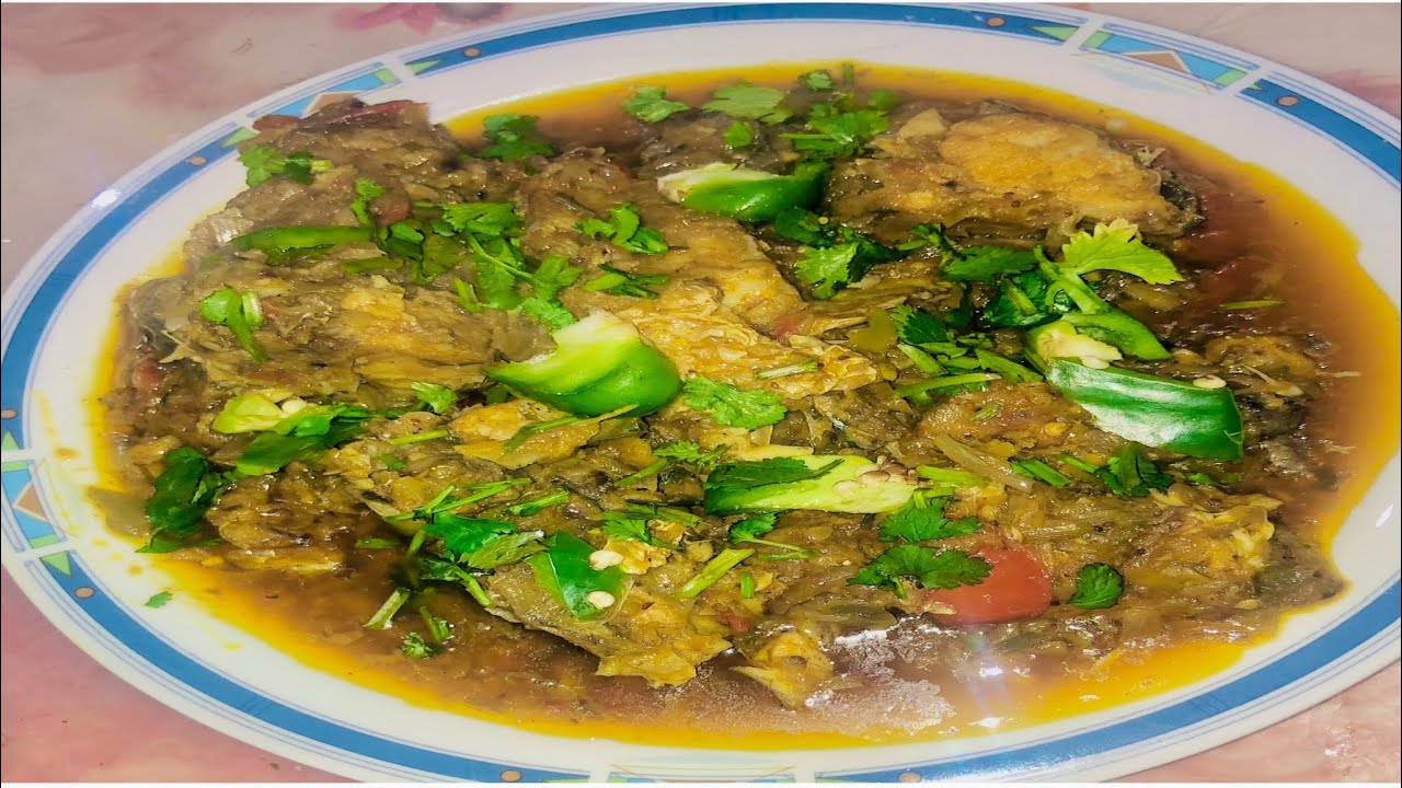 Aaj Mein Ne Karahi Fish Banai|Karahi Fish Recipe By Azhar Saeed - YouTube