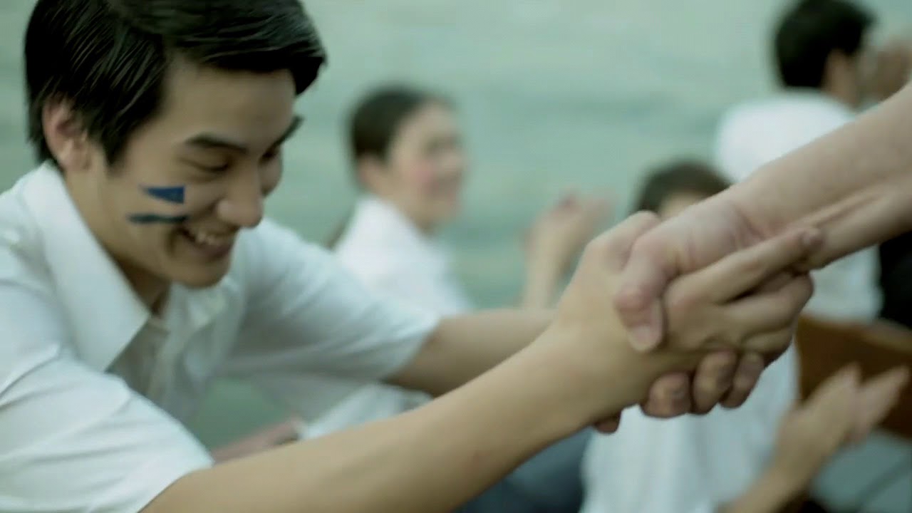 DUSIT CHARACTER - YouTube