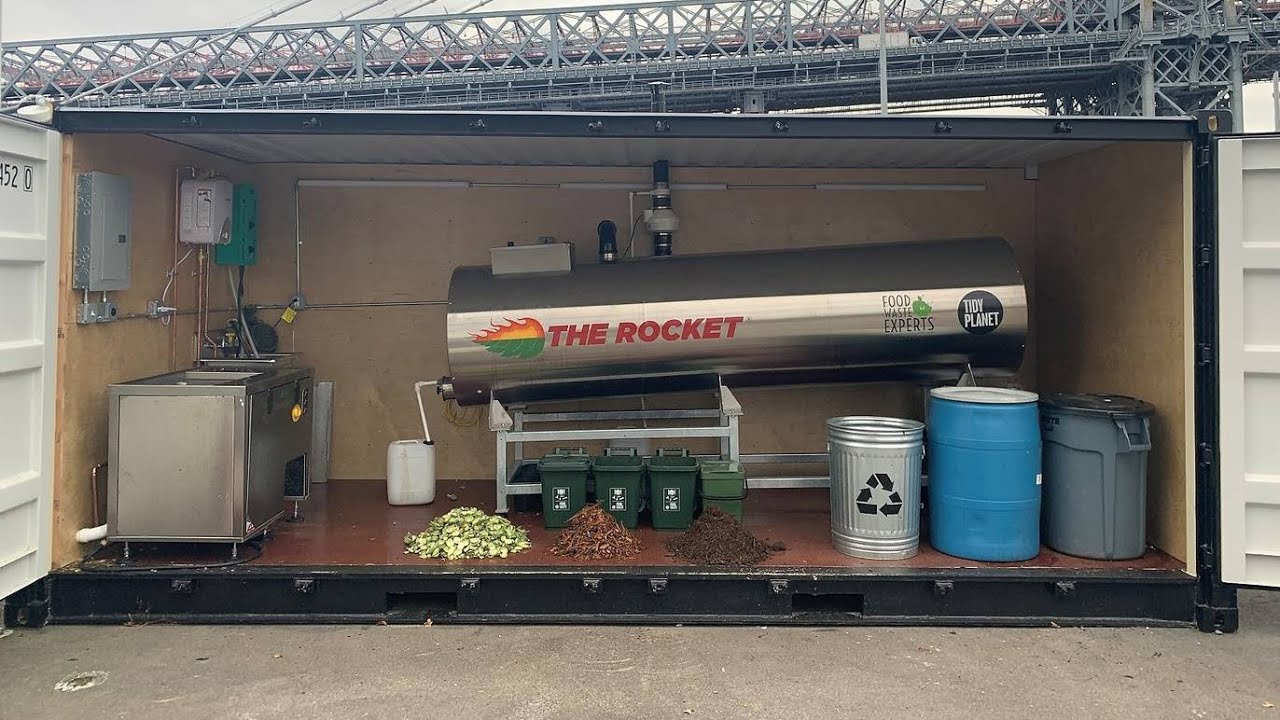 Domino Park in New York City, leading composting program using an A900 ...