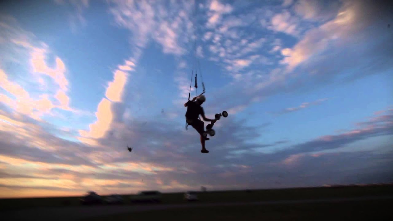 Why kiting makes me happy? - Kiteloops and Airstyle on Land - YouTube