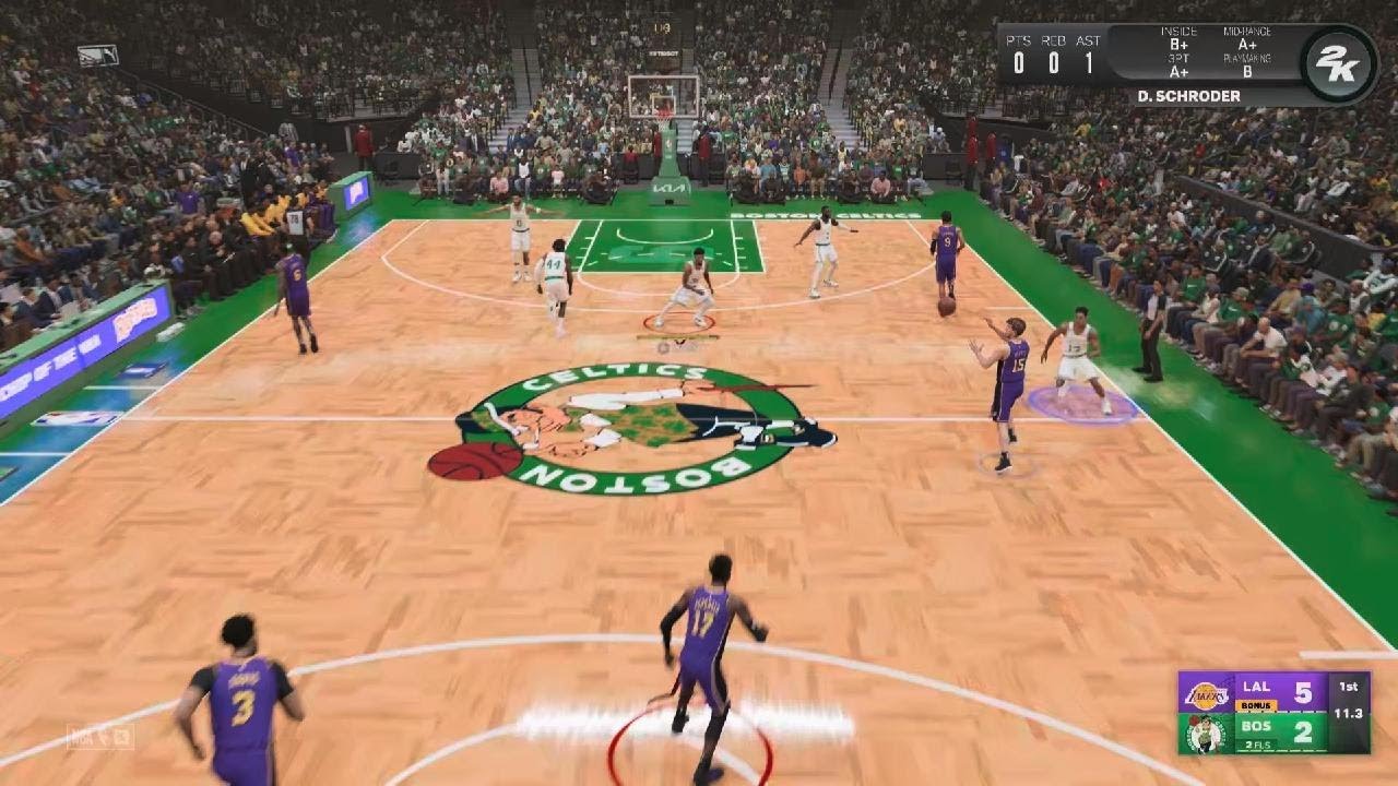 Austin Reaves dunks on Tatum 😬 - YouTube