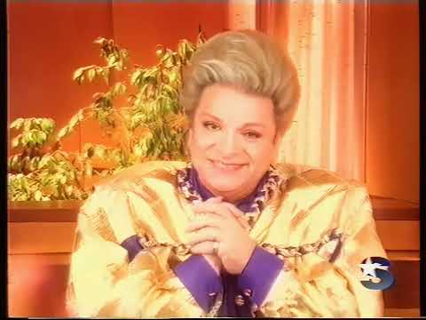 Zeki Müren'in 65 Yaşına Girmesi ve Hastalığı İle İlgili Durumu | Paparazzi | 8 Aralık 1994
