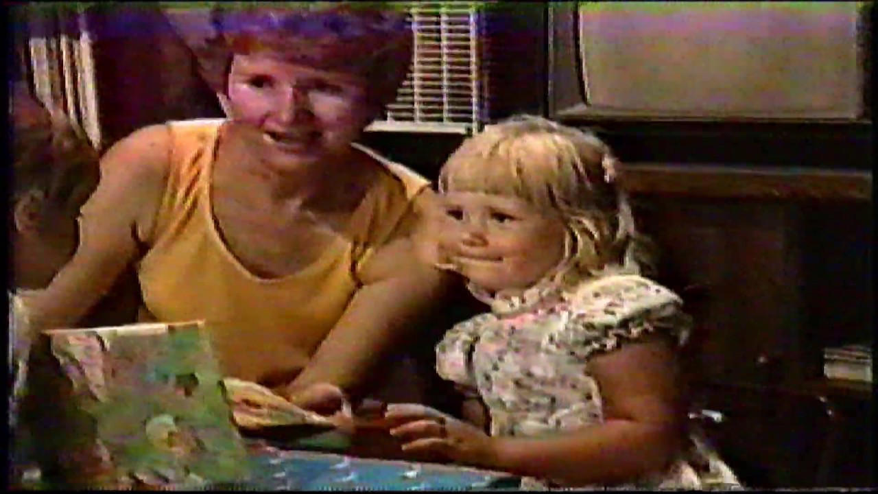 19870622 02 Maria s 4th Birthday Party Presents YouTube 19870622-02-maria-s-4th-birthday-party-presents-youtube