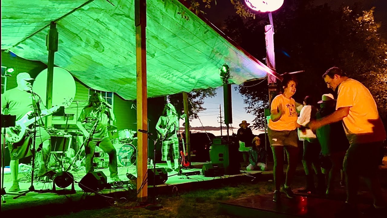 “Red House” & “Jailhouse Rock” by 3RD RAIL ROX - YouTube