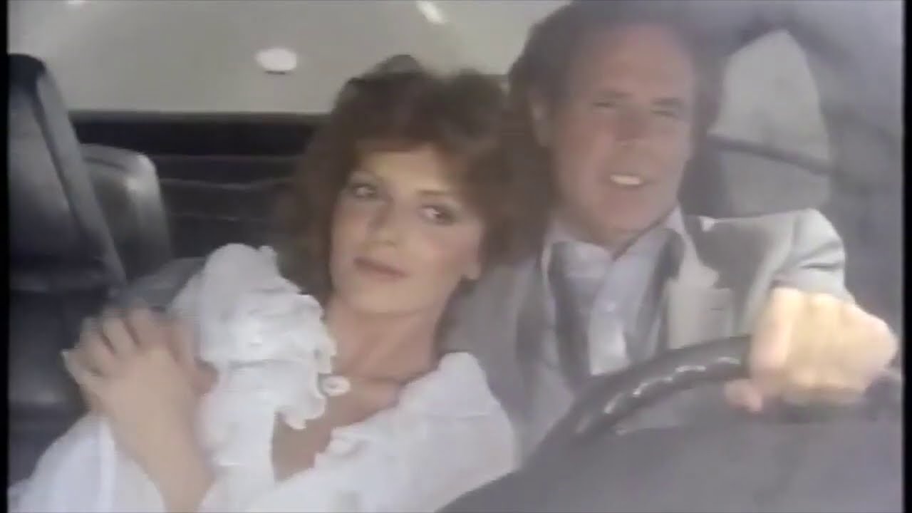 Middle Age Crazy (Trent, 1980) Porsche Scene - YouTube