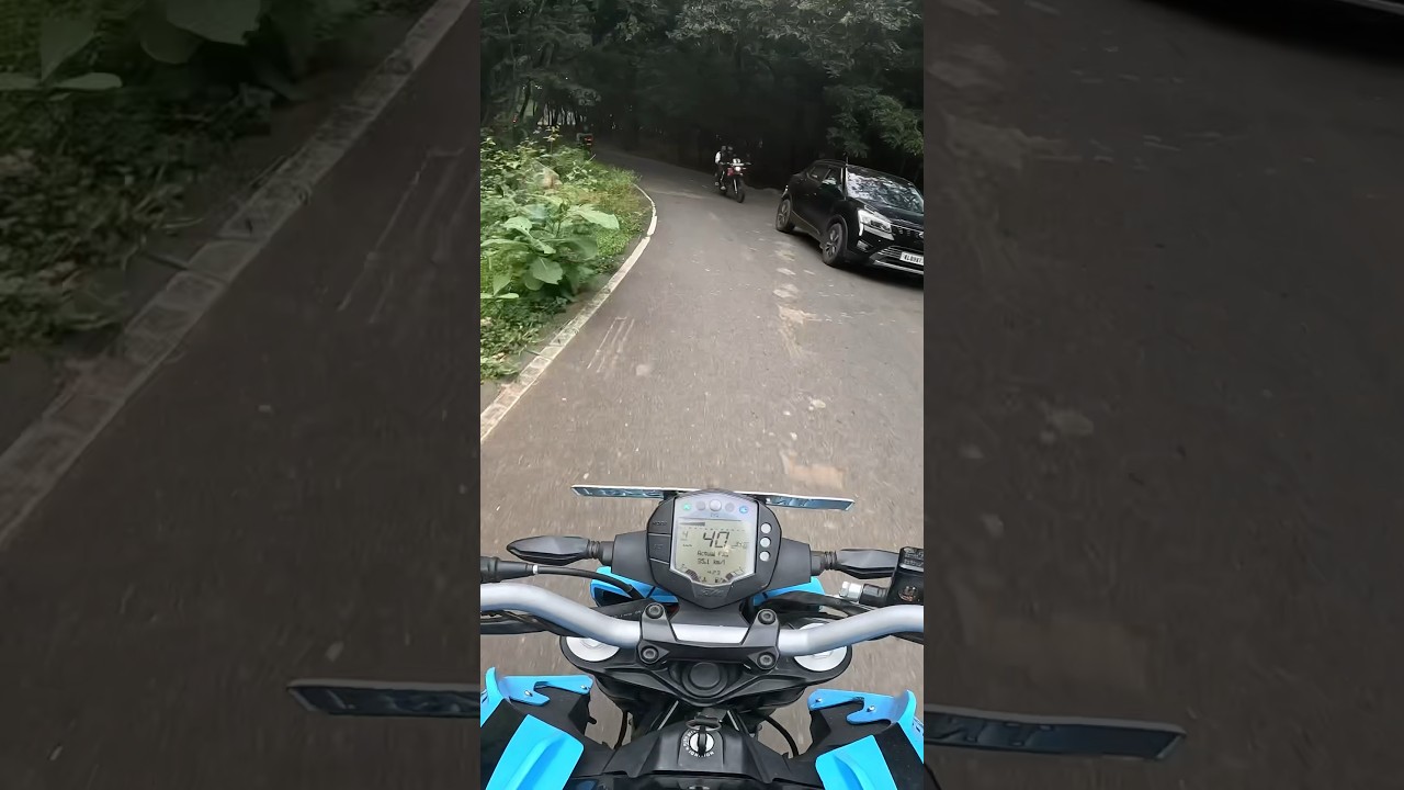 Esakki parotta kadai ?? 🤔#shortsfeed #motovlog #shortsviral # ...