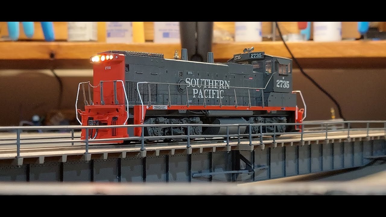 Athearn MP15AC DCC install - YouTube