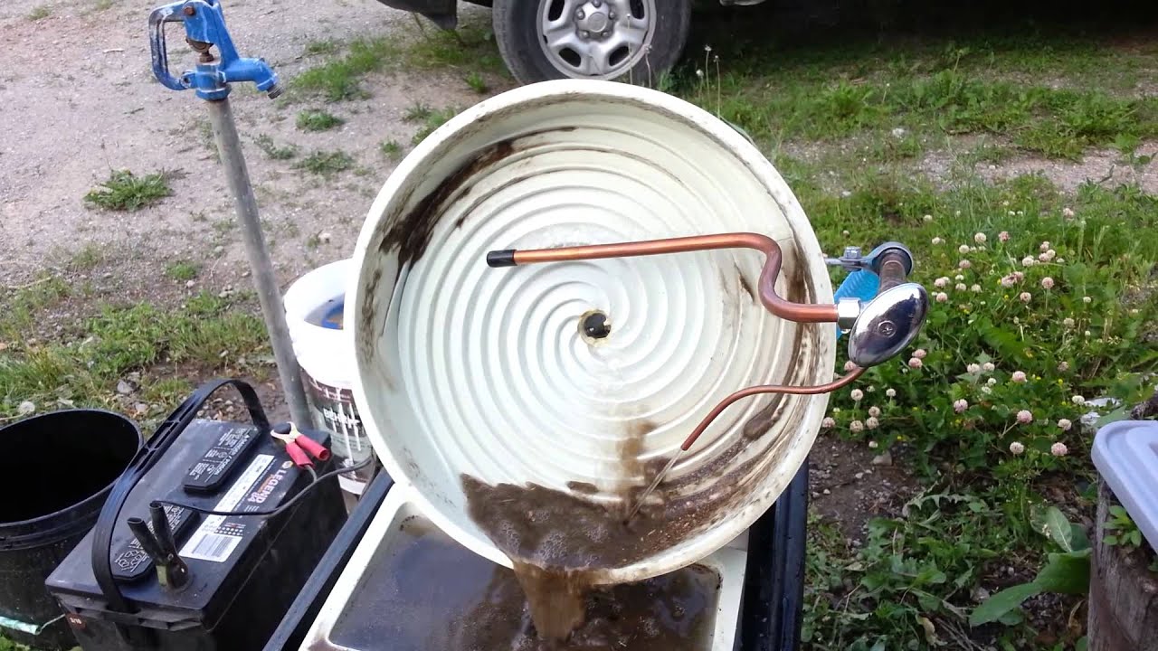 The Desert Fox gold panning machine - YouTube