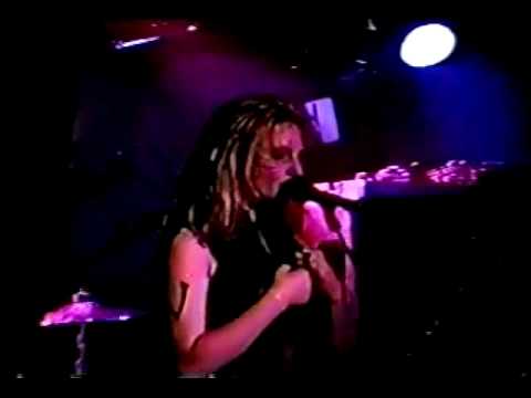Veruca Salt, Seether live, December 1997, Boston - YouTube