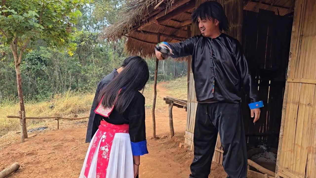 tsav nyiaj tug tub yuav nyab lwm qaib txaus luag heev - YouTube