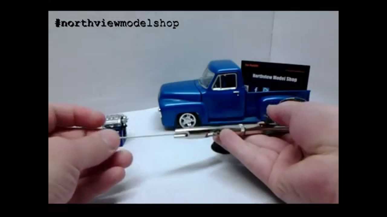 Badger 105 Patriot Airbrush - YouTube