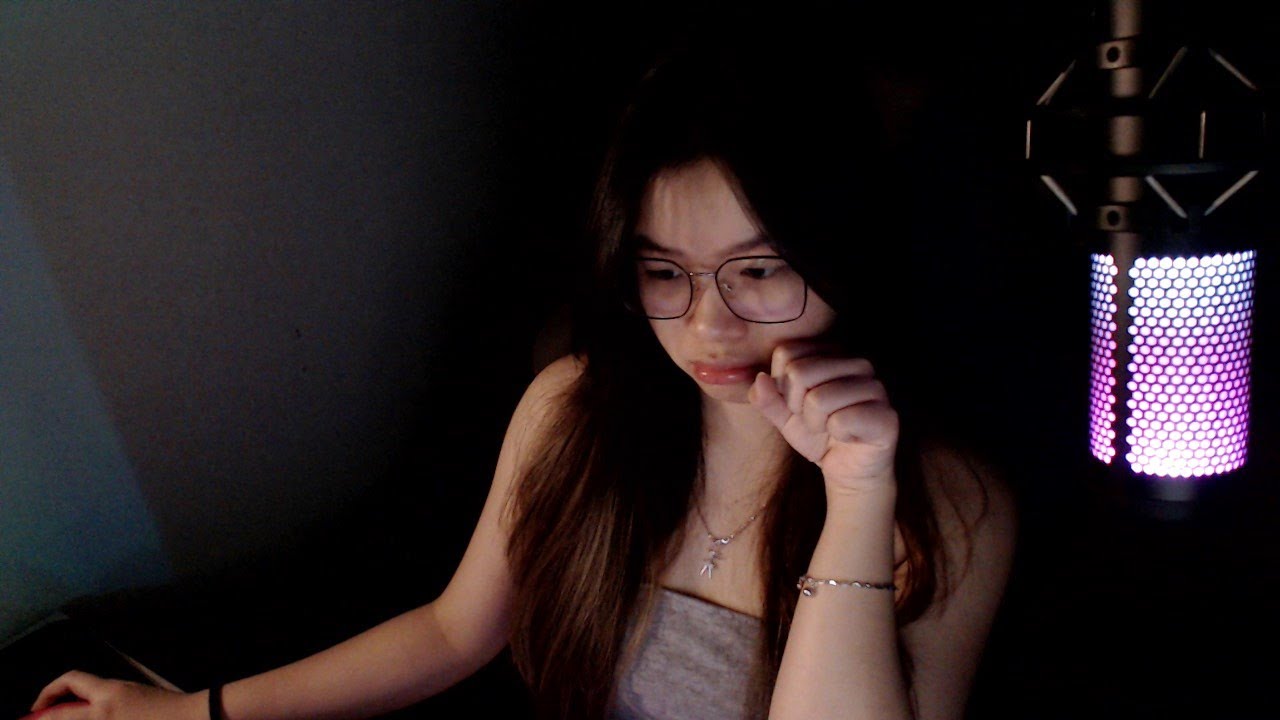 happy girlfriend day :D - YouTube