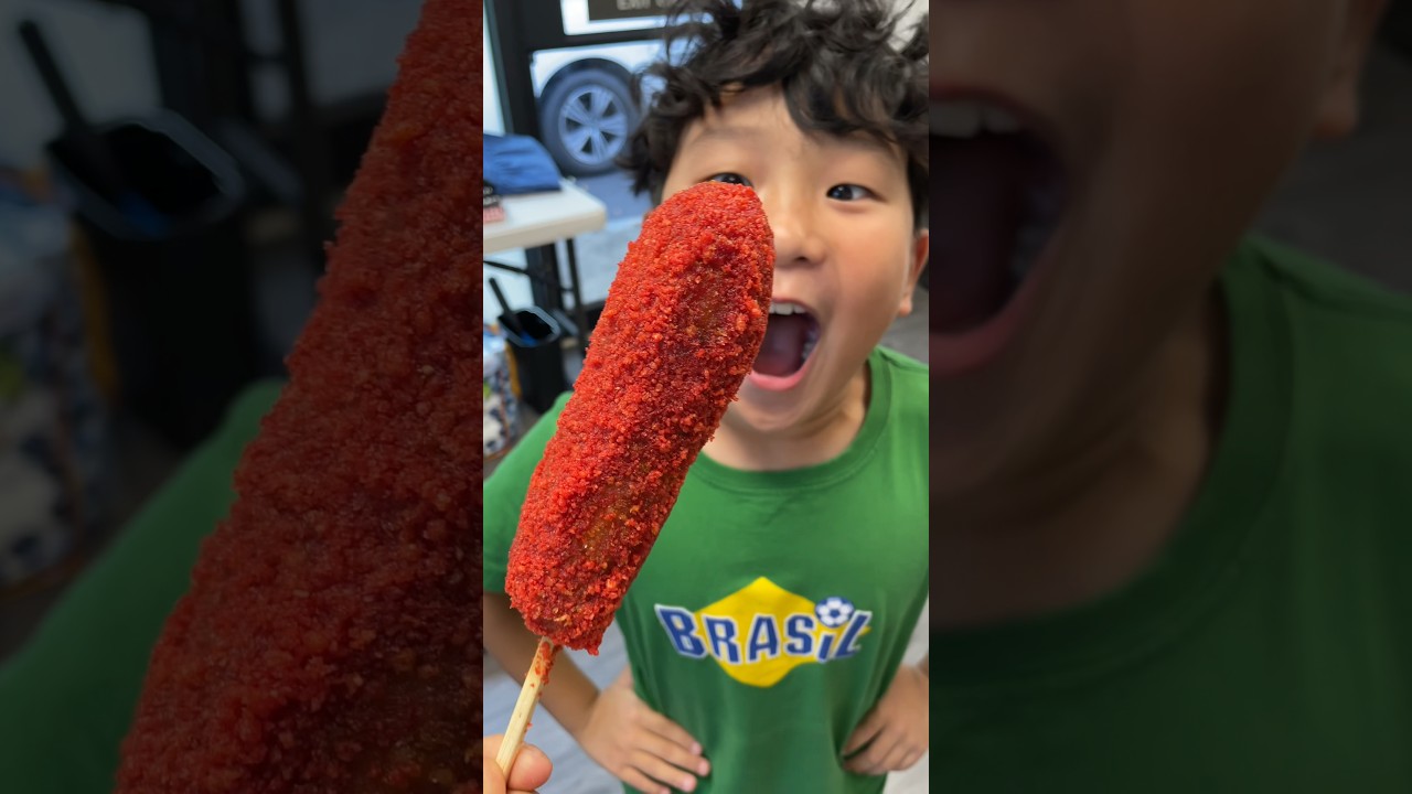 Hot Cheeto Corn Dog! #cheetos #corndog #foodie - YouTube