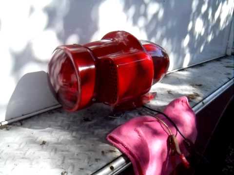 FEDERAL SIGNAL MODEL XL MILITARY SIREN - YouTube