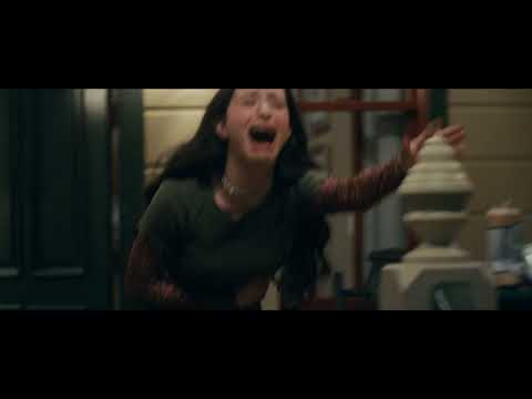 Amber Freeman Scream 2022 (Scenes)
