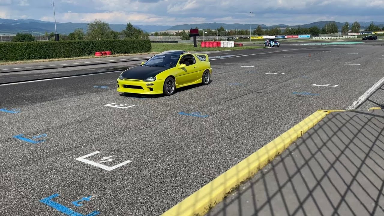 Mazda MX3 Mazdaspeed A-Spec JTCC - Onboard - YouTube