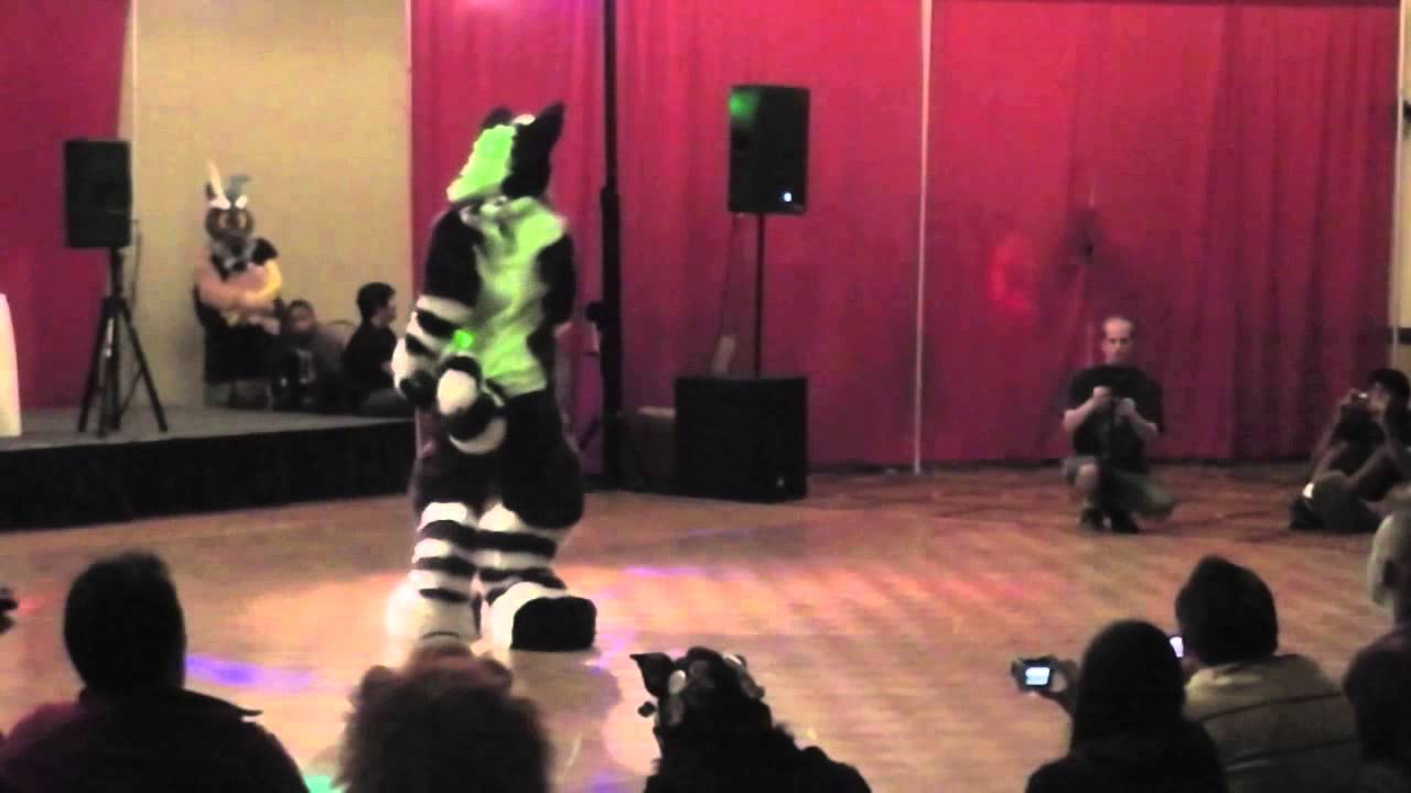 AZ Fur Con Dance Compeition - Zabith - YouTube