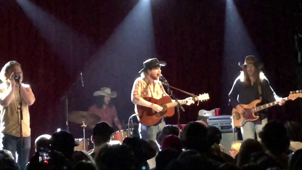 Colter Wall “Railroad Bill”. - YouTube