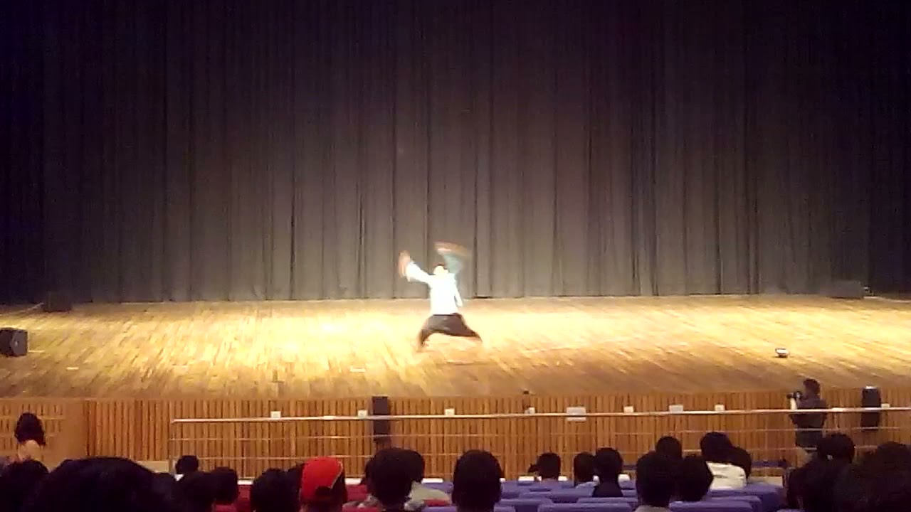DANCE PERFORMANCE | ASIA'S BIGGEST AUDITORIUM | COLLEGE DAYS | - YouTube