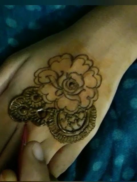 mahendi flower bunch design#henna#short bunch design - YouTube